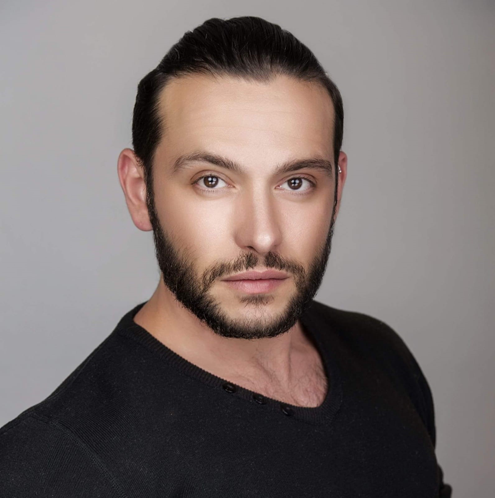Cristian Bucă, National Makeup Artist Yves Saint-Laurent: Frumusețea ...